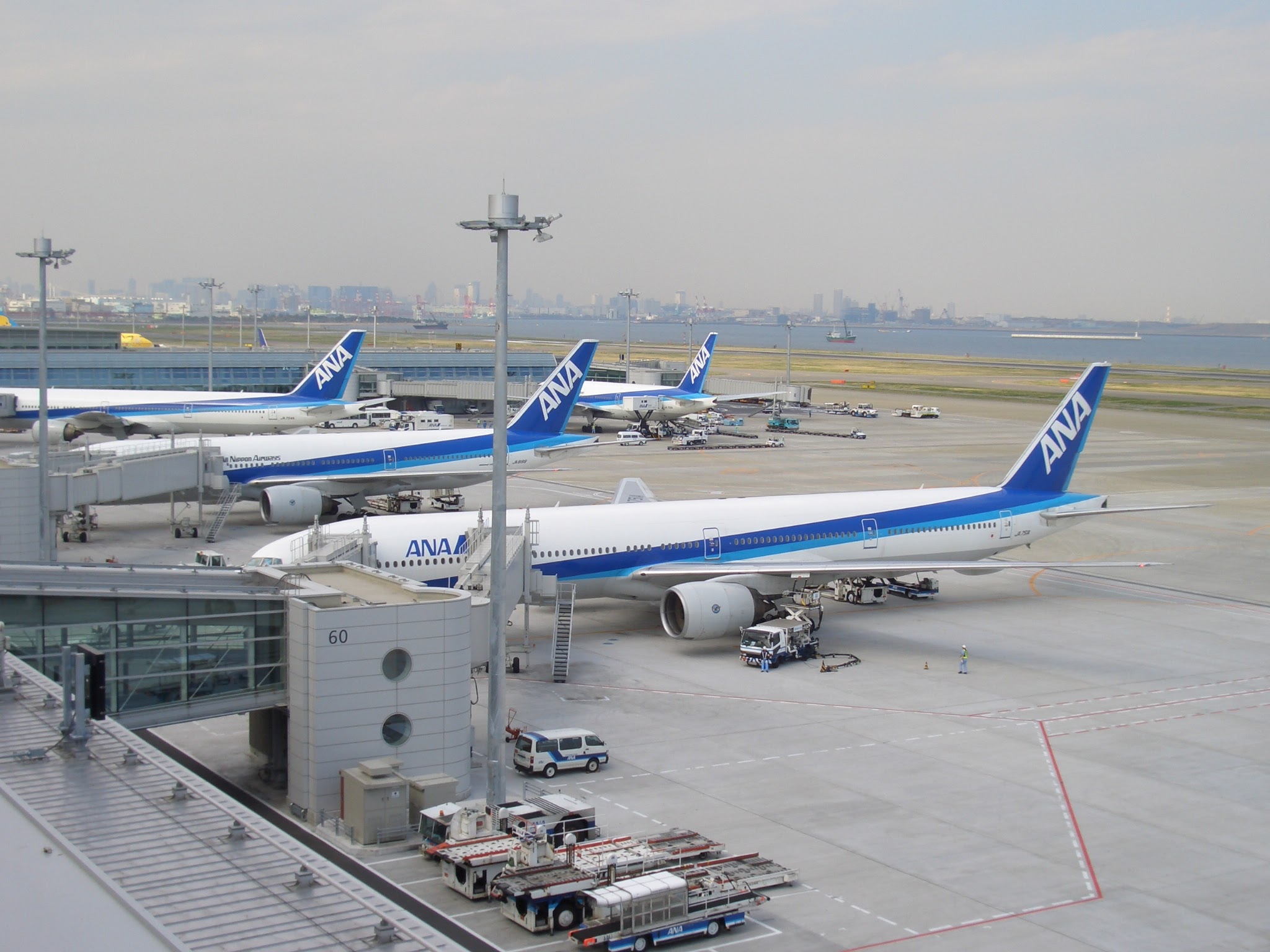 ANA B777-300型はいつまで使用され続けるか予想してみた – マッハ航空チャンネル